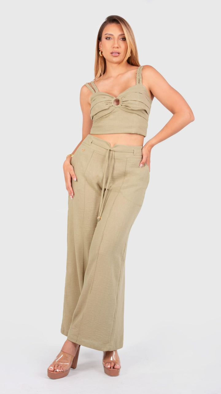 Vestidos, sets y blusas para un verano con estilo. – BLESS ME